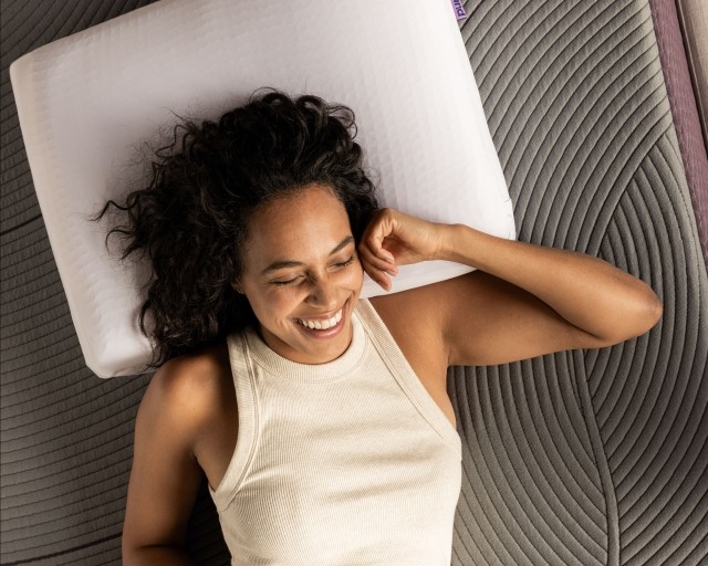 Purple DreamLayer™ Pillow | Purple